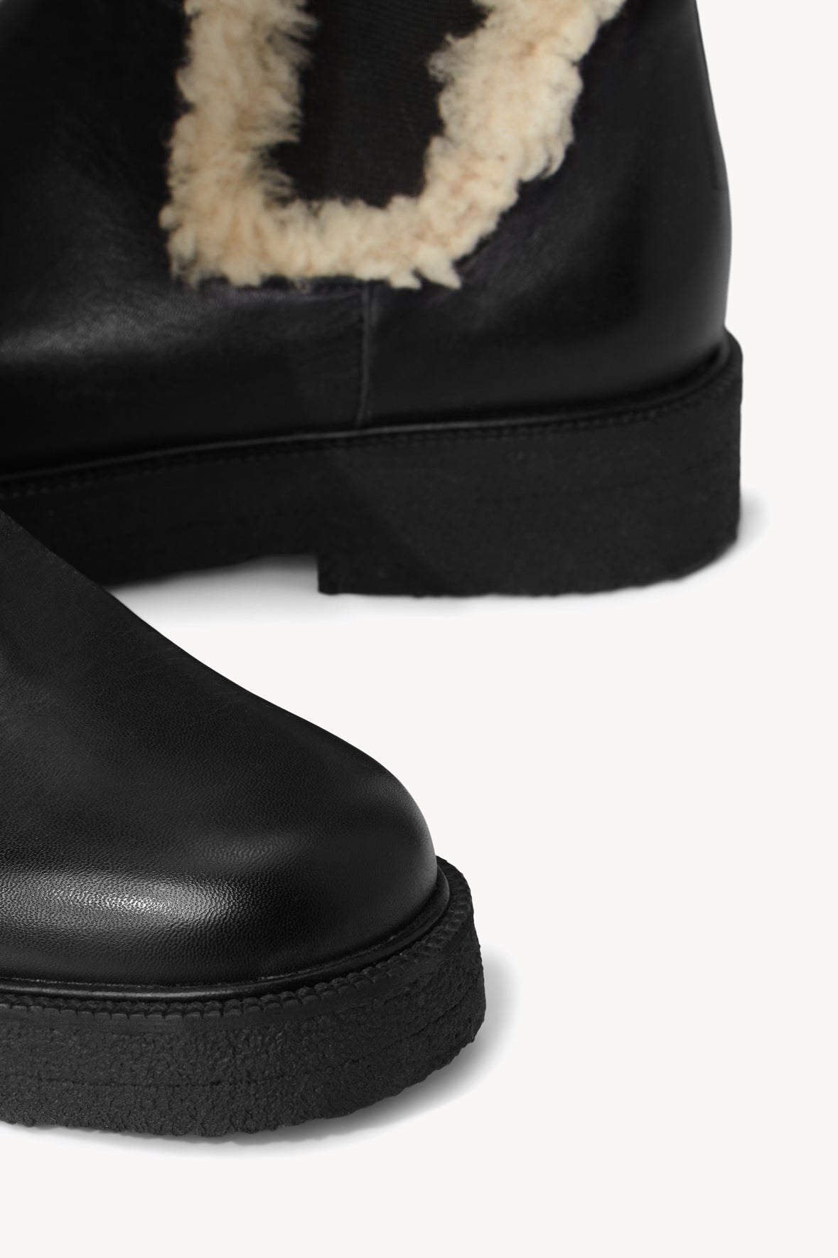 SHEARLING LOOKS - STAUD